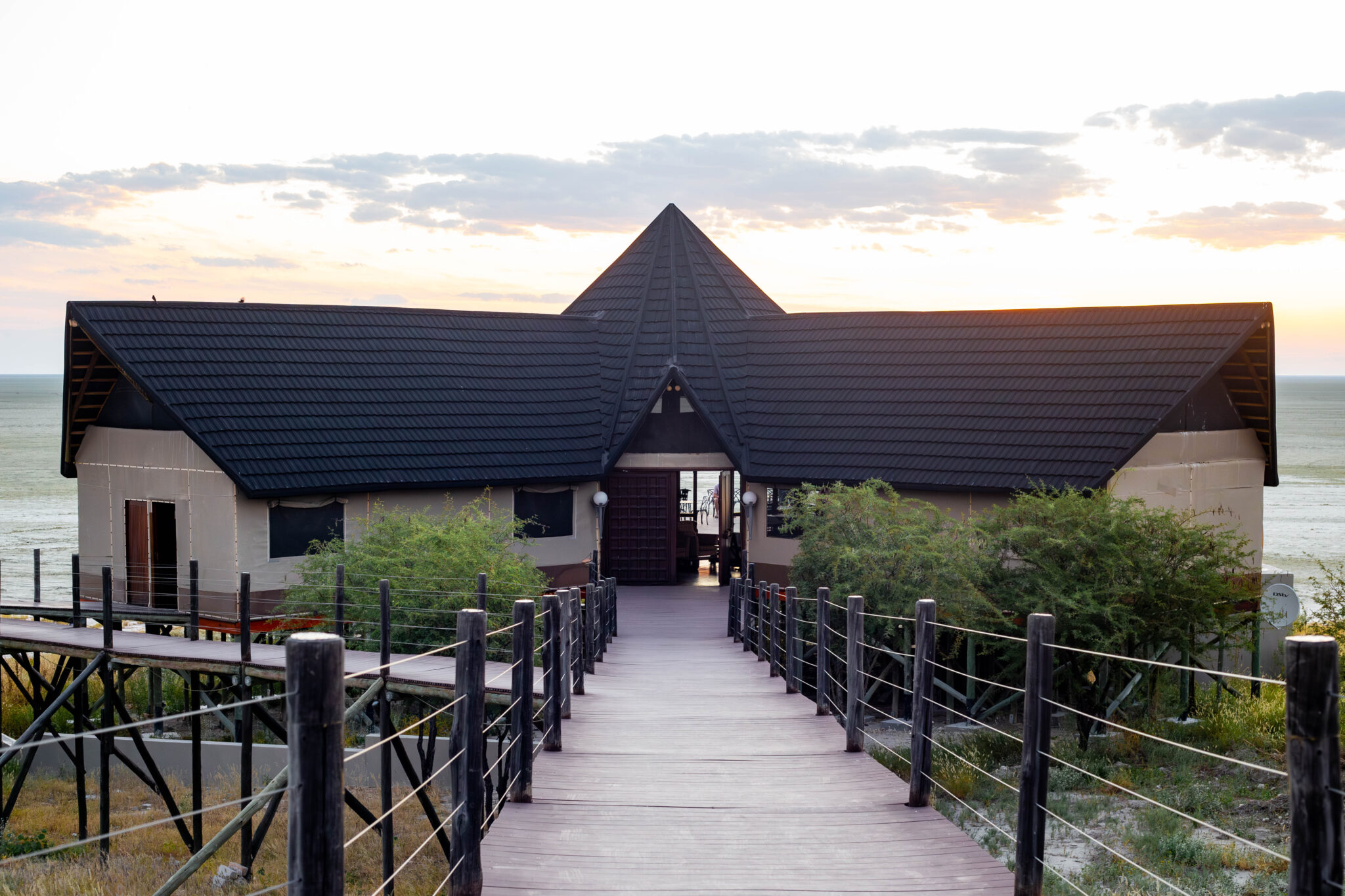 Onkoshi Resort - Namibia Wildlife Resorts